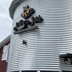 SILVER SILO BAKERY & ESPRESSO - 126 Photos & 120 Reviews - 777 S Cross ...