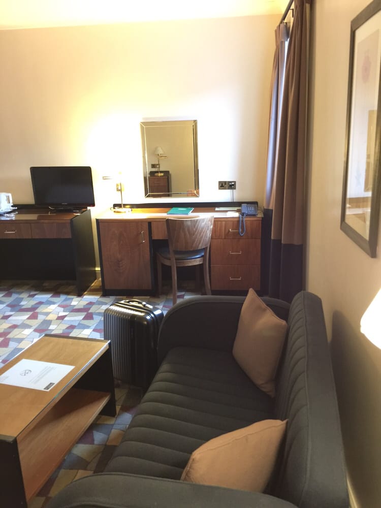 THE STAINDROP LODGE HOTEL - Updated April 2024 - Lane End, Sheffield ...