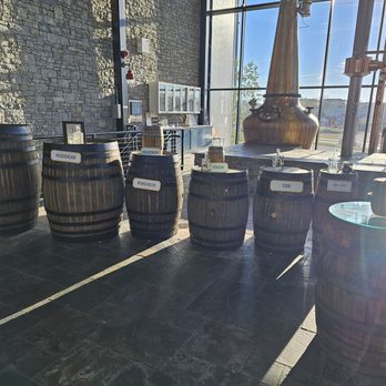 LEXINGTON BREWING & DISTILLING CO. - 683 Photos & 223 Reviews - 401 ...