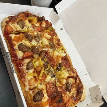 DC PIZZA - Updated October 2025 - 280 Photos & 291 Reviews - 1103 19th ...