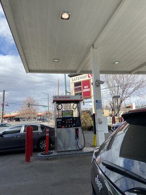 SAFEWAY - Updated July 2025 - 32 Photos & 58 Reviews - 6220 E 14th Ave ...