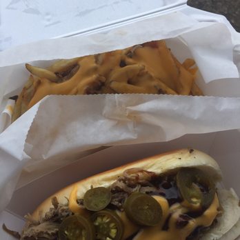 HAWG DAWGS - Updated January 2026 - Knoxville, Tennessee - Food Trucks ...