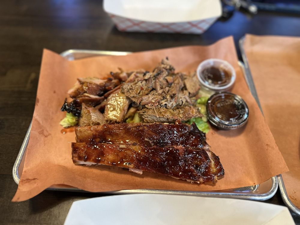 RED BEE BBQ - Updated August 2025 - 178 Photos & 215 Reviews - 6560 ...