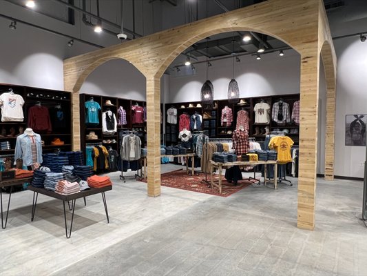 BOOT BARN - Updated March 2025 - 51 Photos - 2232 Marlton Pike W ...