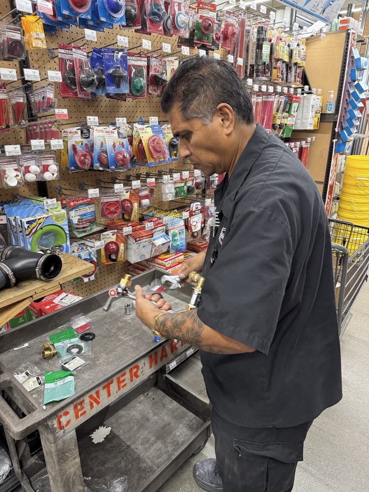 CENTER HARDWARE AND SUPPLY - Updated June 2026 - 37 Photos & 211 ...