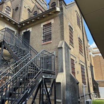 GOTHIC HANGING JAIL - Updated October 2025 - 205 W 1st St, DeRidder ...