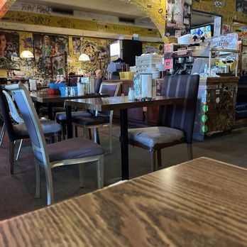 BON’S OFF BROADWAY - Updated December 2025 - 393 Photos & 284 Reviews ...