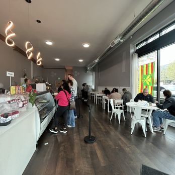 HUSUBIS’ POKE SHOP - Updated December 2025 - 84 Photos & 67 Reviews ...