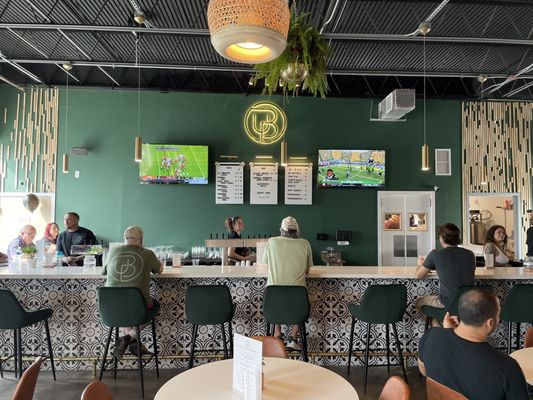 UNCOMMON PATH BREWING - 72 Photos & 18 Reviews - 710 NW 5th Ave, Fort ...