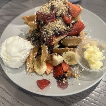 CRUMBS BREAKFAST, LUNCH & BAR - Updated March 2025 - 334 Photos & 187 ...