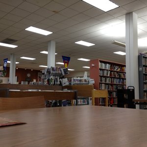 ROBBINS LIBRARY - Updated April 2025 - 14 Photos & 47 Reviews - 700 ...