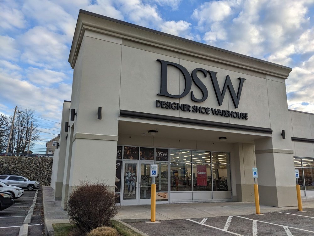 DSW DESIGNER SHOE WAREHOUSE - Updated December 2025 - 48 Photos & 21 ...