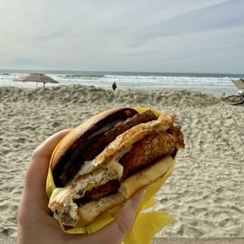 CRISPY BURGER - Updated July 2025 - 642 Photos & 833 Reviews - 905 ...