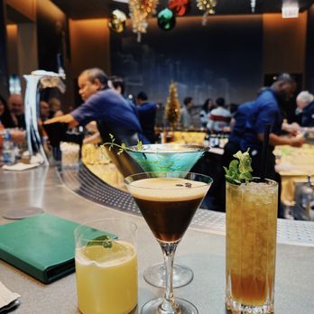 Z BAR - Updated October 2025 - 508 Photos & 233 Reviews - 108 E ...