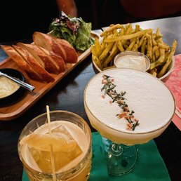 SCOTCH LODGE - Updated July 2024 - 650 Photos & 199 Reviews - 215 SE ...