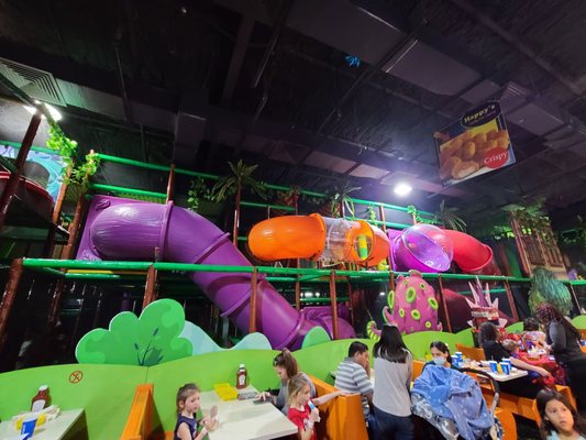 HAPPY’S FAMILY FUN CENTER - Updated October 2025 - 52 Photos & 38 ...