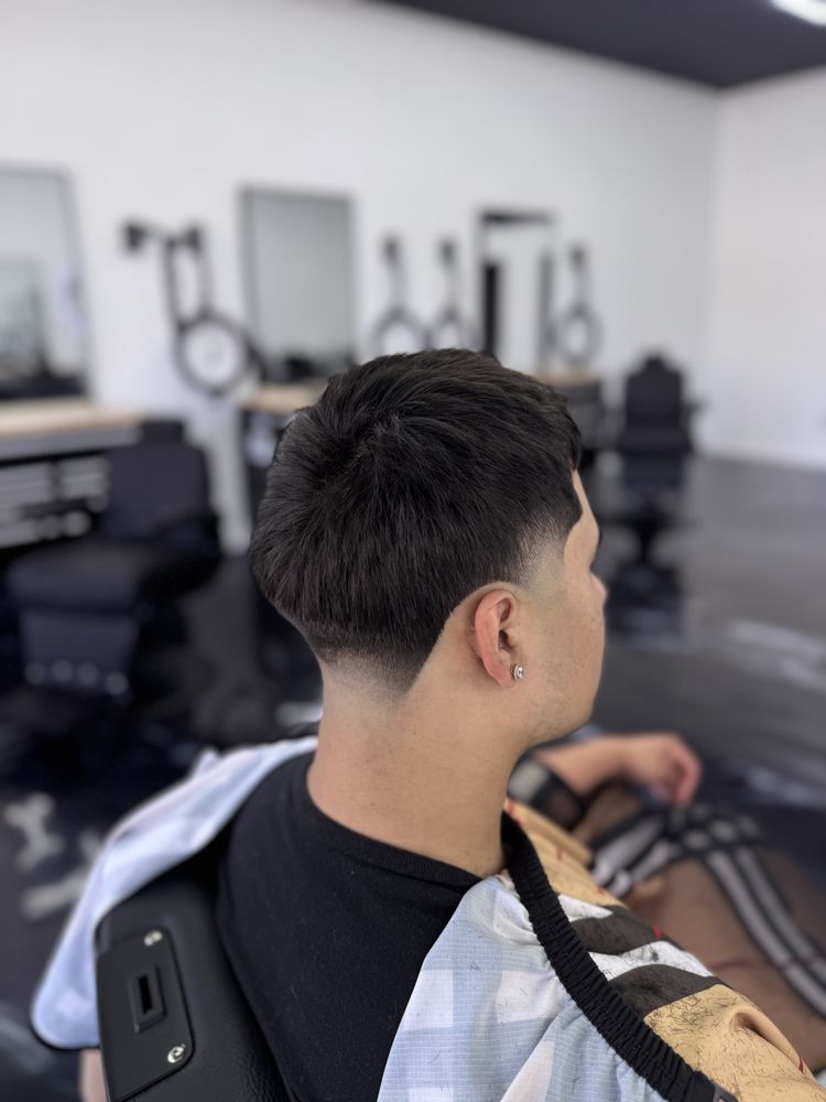 JASON PATRICK BARBERSHOP - Updated August 2025 - 16 Photos - 1303 S ...