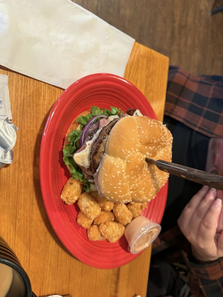 RAILROAD CAFE - Updated May 2025 - 36 Photos & 49 Reviews - 301 ...