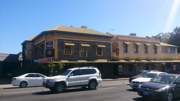 PARKSIDE HOTEL - Updated May 2025 - 142 Glen Osmond Rd, Parkside South ...