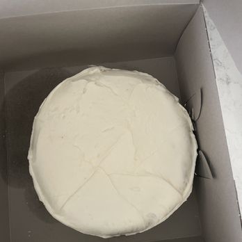 LLOYD’S CARROT CAKE - Updated April 2025 - 271 Photos & 354 Reviews ...