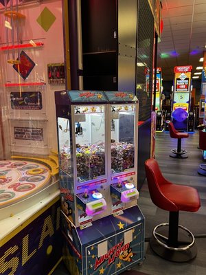 KNUCKLEHEADS TRAMPOLINE PARK, RIDES AND BOWLING - Updated December 2025 ...