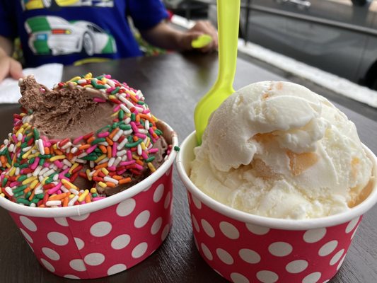 BRICK BLOCK ICE CREAM SHOP - Updated July 2025 - 19 Photos & 46 Reviews ...