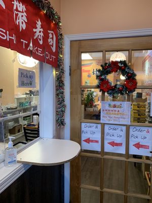 HUG SUSHI - Updated January 2025 - 214 Photos & 76 Reviews - 550 ...