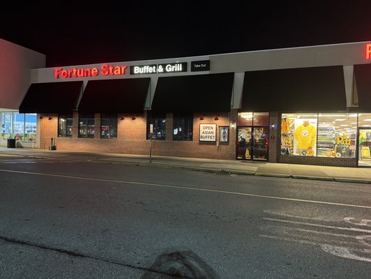 FORTUNE STAR - Updated December 2025 - 87 Photos & 89 Reviews - 4100 ...