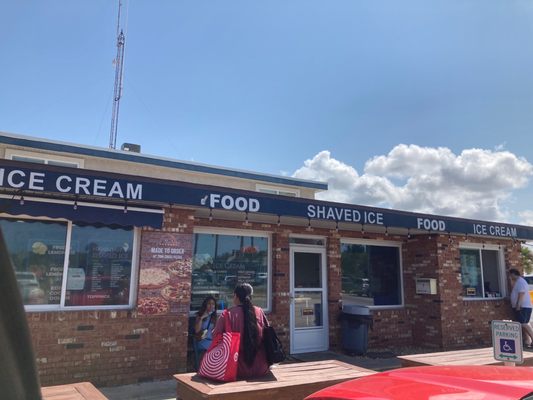 LIGHTHOUSE ICE CREAM - Updated May 2025 - 41 Photos & 35 Reviews - 4958 ...