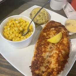 MACDADDY’S FAMILY KITCHEN - Updated July 2025 - 388 Photos & 641 Reviews - 118 Beach St, Port ...