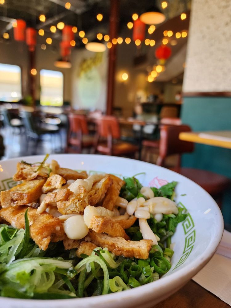 FOOKI - Updated June 2024 - 2123 Photos & 638 Reviews - 98-199 ...