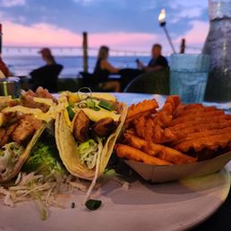 ON THE ROCKS - Updated September 2025 - 2070 Photos & 1923 Reviews - 75 ...