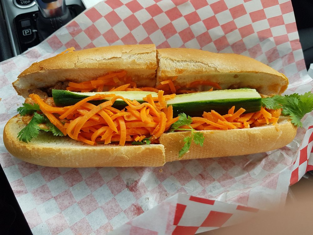 HUNTERHORN BAKERY - 11 Photos & 21 Reviews - 6692 4th Street NE ...