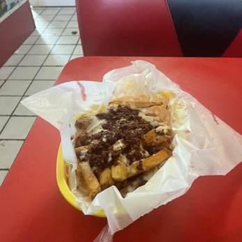 CHUCO BURGERS AND DOGS - 128 Photos & 134 Reviews - 1201 Lafayette Dr ...