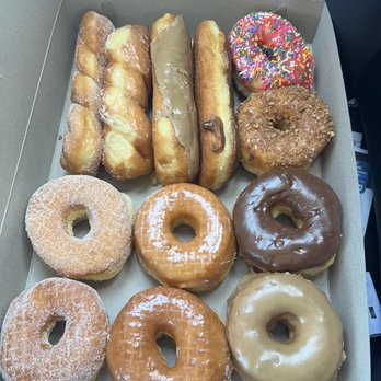 MASTER’S DONUTS - Updated October 2025 - 69 Photos & 98 Reviews - 1911 ...