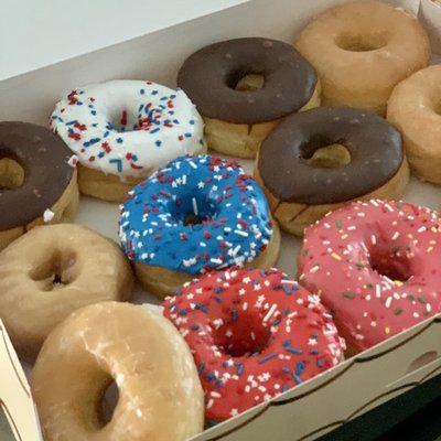 7 DAYS DONUTS - Updated January 2026 - 1900 Club Manor Dr, Maumelle ...