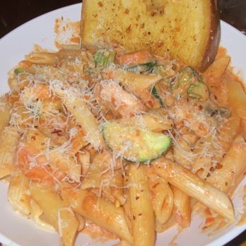 PRESTO PASTA - Updated September 2025 - 584 Photos & 671 Reviews ...