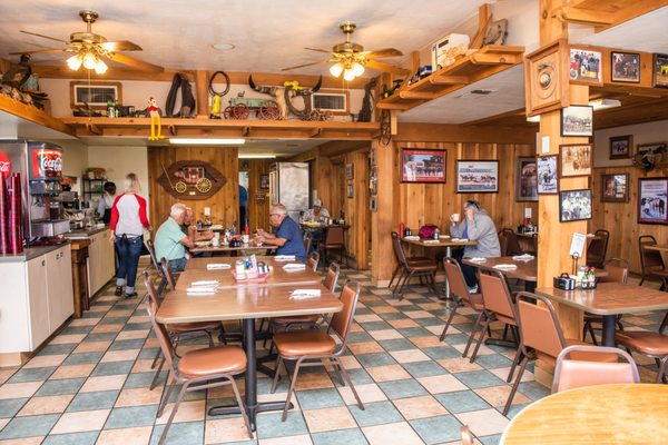 FARMERS DEN - 71 Photos & 94 Reviews - American (Traditional) - 9952 ...