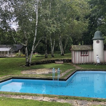 TEN CHIMNEYS - Updated January 2026 - 38 Photos & 17 Reviews - S43 ...