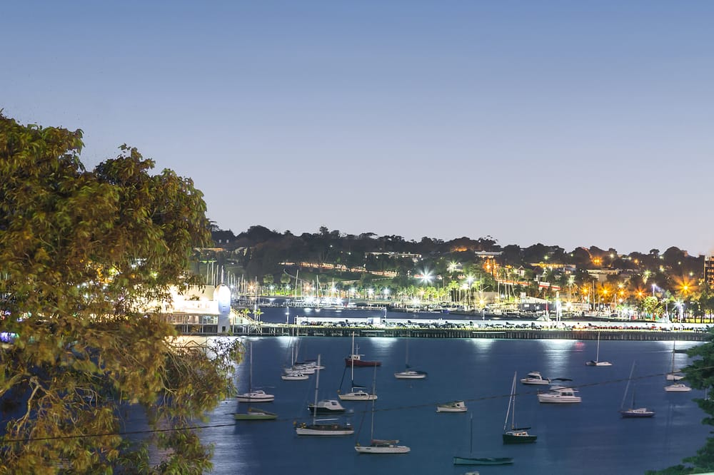 QUALITY HOTEL BAYSIDE GEELONG - Hotels - 13-15 The Esplanade, Geelong ...