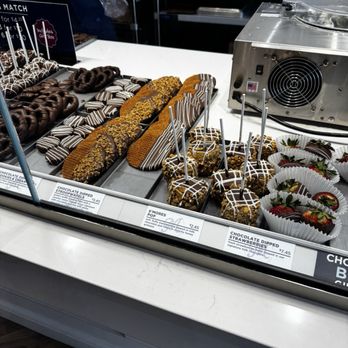 MILKSHAKE FACTORY BRIARGATE - Updated January 2026 - 68 Photos & 26 ...