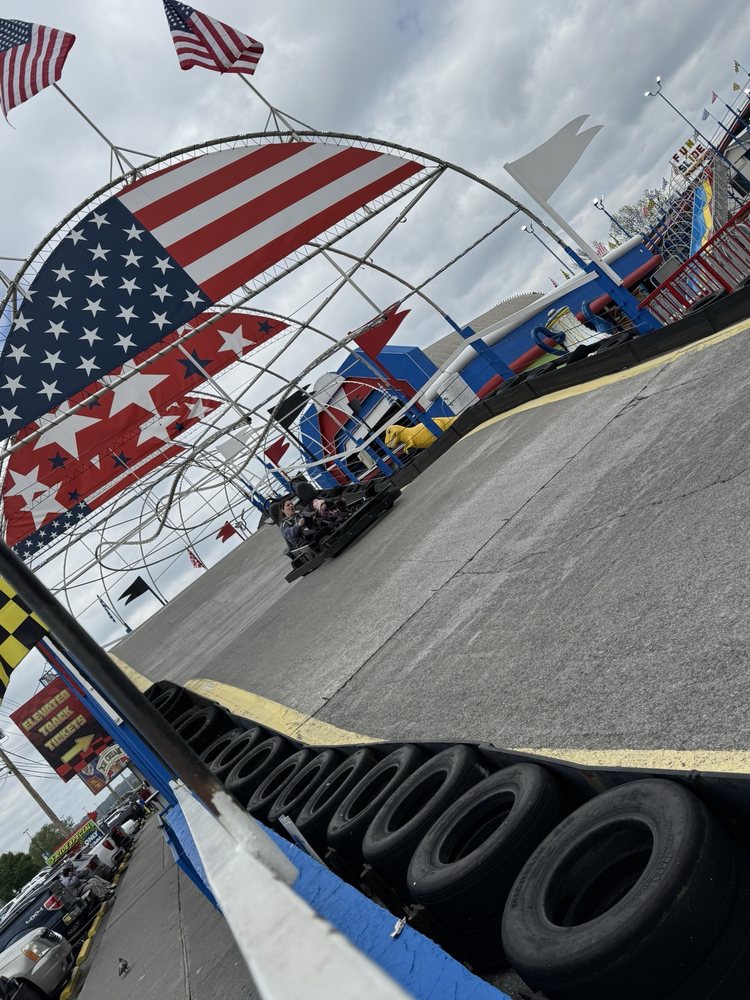 FAST TRACKS - Updated December 2025 - 13 Photos & 33 Reviews - 2879 ...