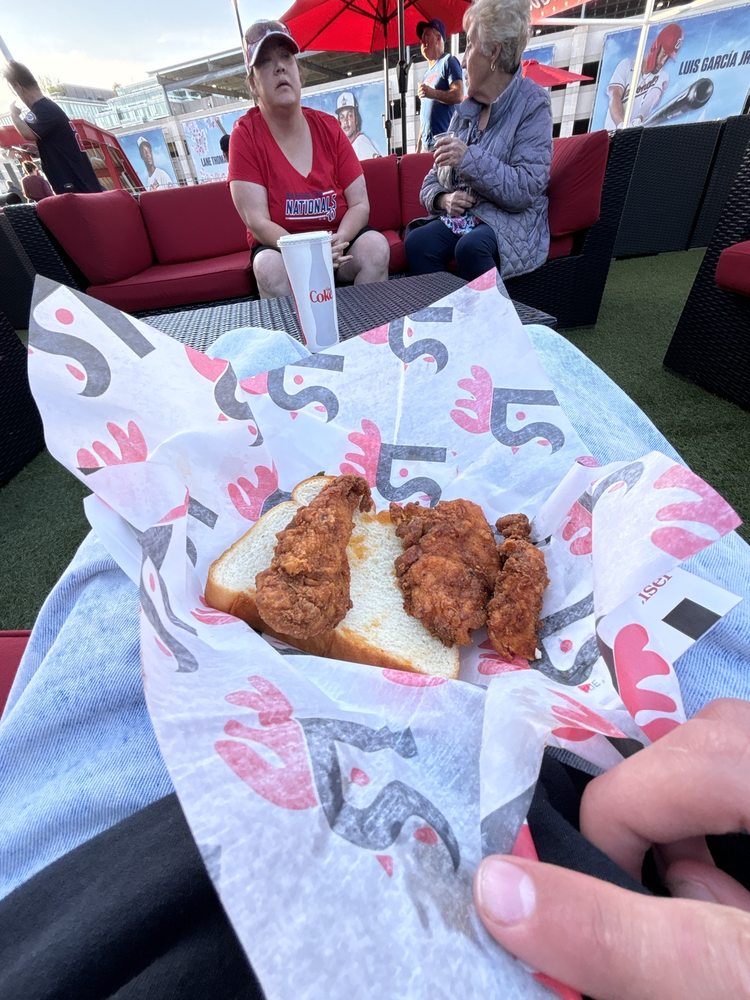 ROAMING ROOSTER - Updated July 2025 - 1500 S Capitol St SE, Washington ...