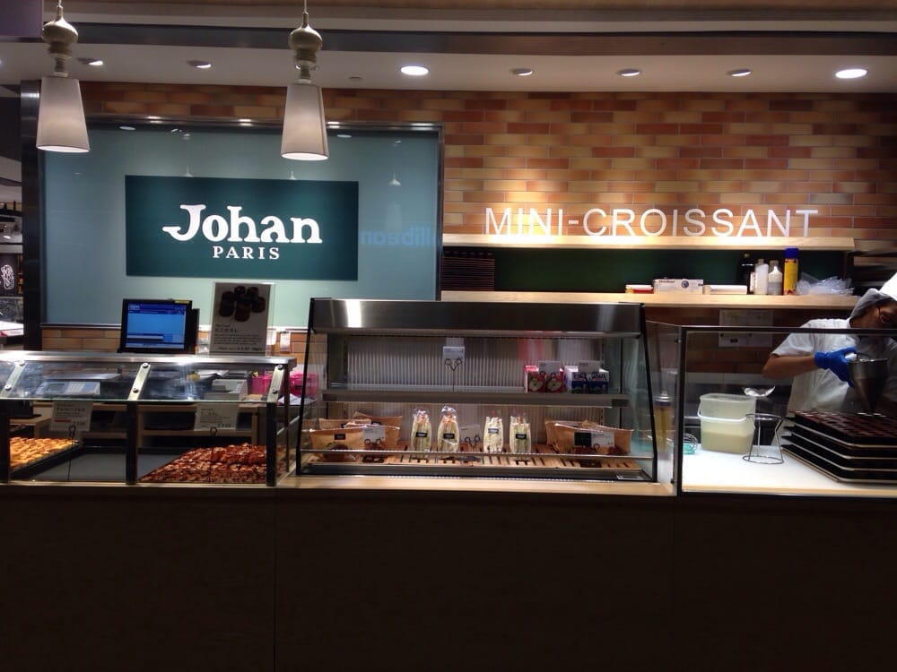 JOHAN PARIS - Updated April 2024 - 3 Gateway Dr, Singapore, Singapore ...