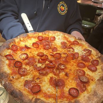 ROBERT’S PIZZA AND DOUGH - Updated January 2025 - 1243 Photos & 1020 ...