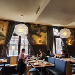 PERRY’S RESTAURANT - Updated March 2025 - 888 Photos & 920 Reviews ...