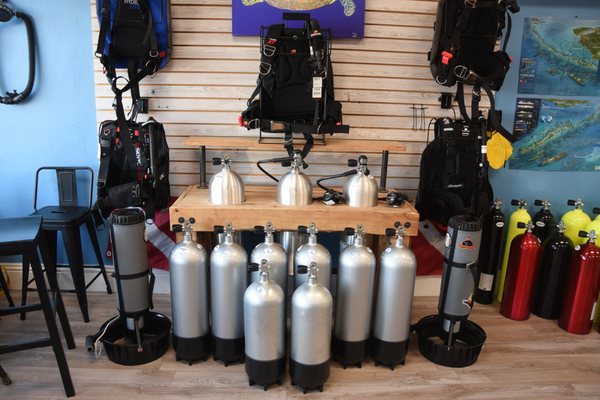 SCUBA OUTFITTERS - Updated December 2025 - 65 Photos & 10 Reviews ...