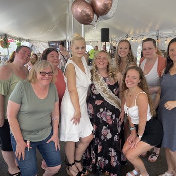 KRICK WUDER SALOON & RESTAURANT - 38 Photos & 21 Reviews - 2676 Bridge ...