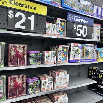 WALMART SUPERCENTER - Updated December 2025 - 218 Photos & 387 Reviews ...