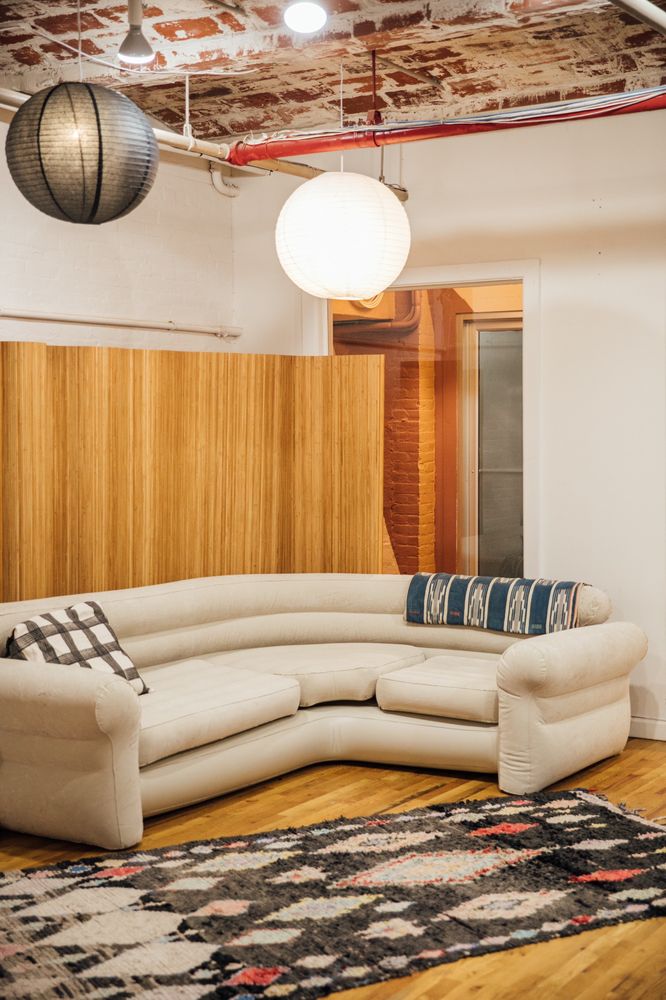 STUDIO 305 - Updated August 2025 - 11 Photos - 68 Jay St, Brooklyn, New ...